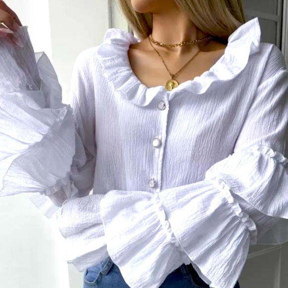 Lavishly Paris | Tops | Nwt Lavishly Paris Womans White Layered Frill ...